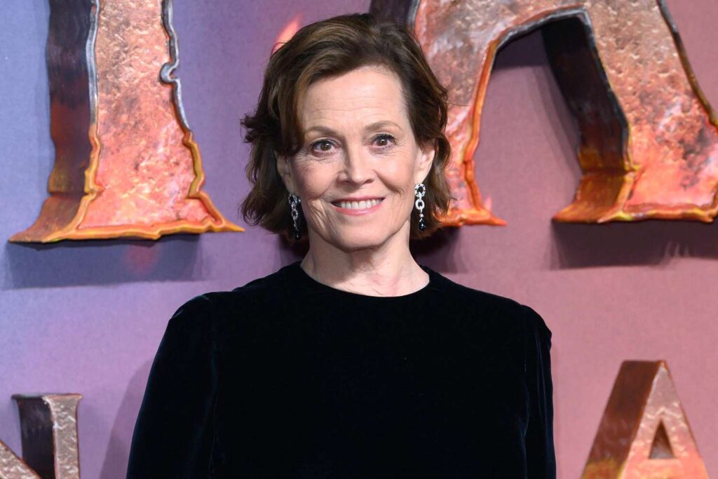 Filha de Sigourney Weaver conta que interpretou ‘mulher terrível’ em ...